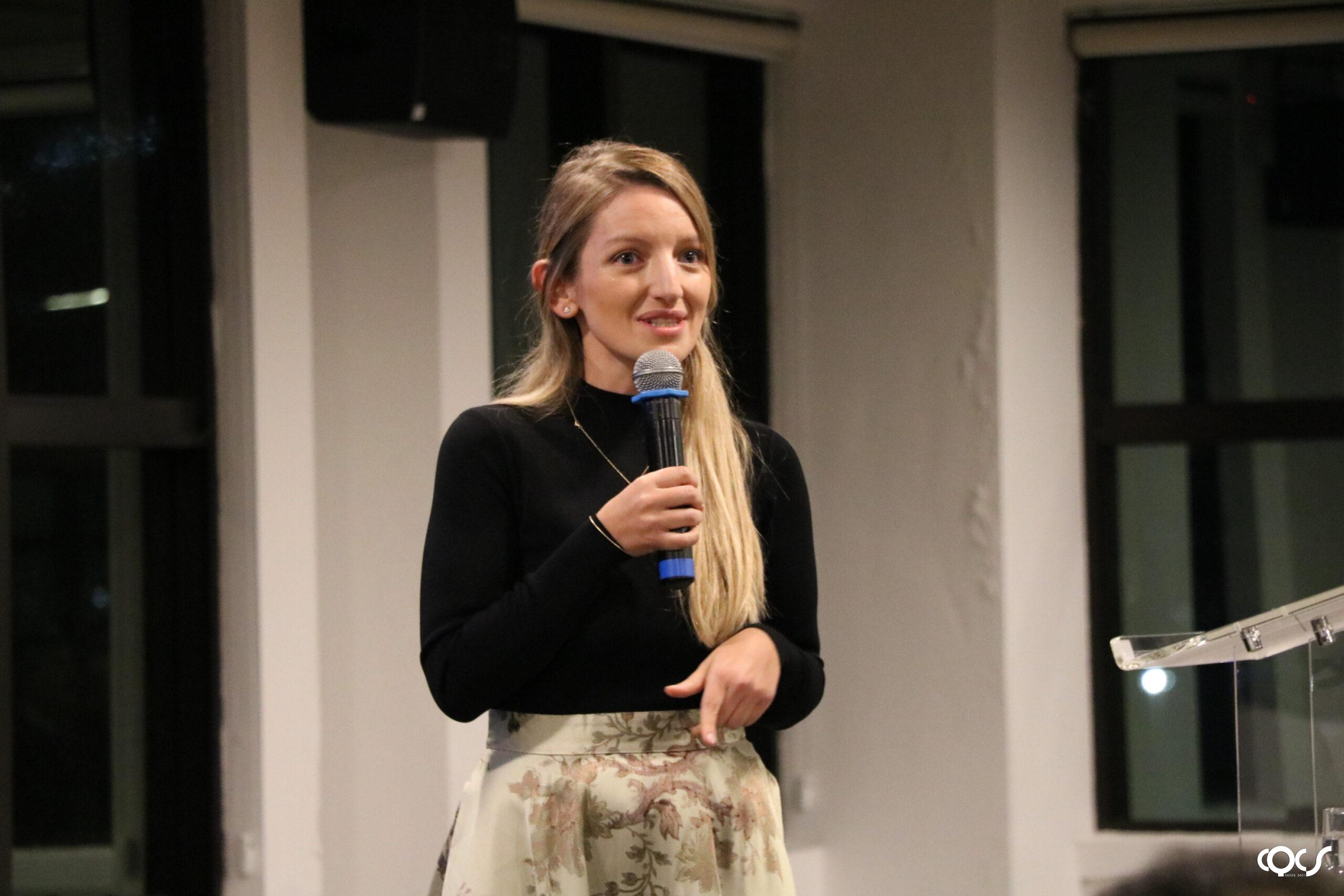 Patrícia Chacon palestra para Corretores do Paraná - CQCS